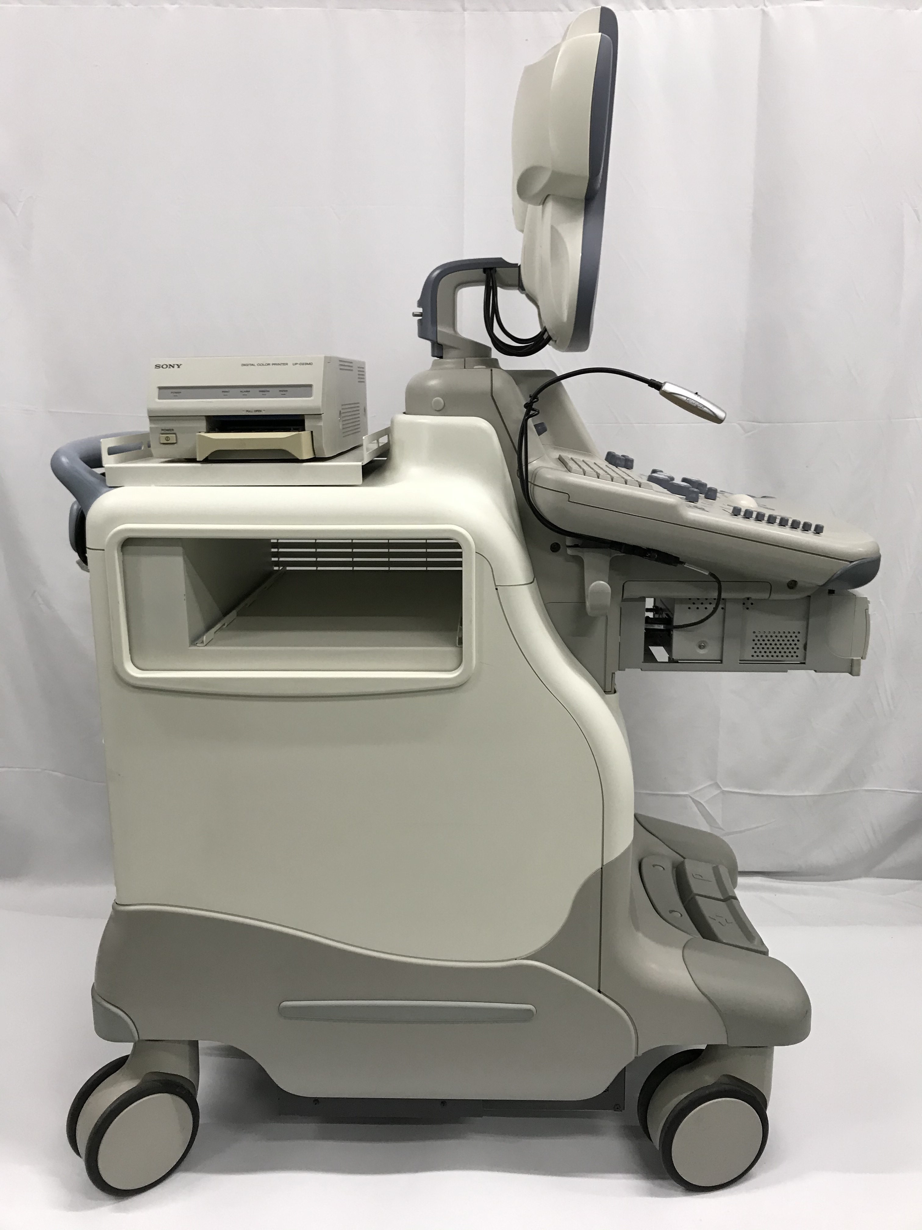 GE Healthcare｜Ultrasound system｜10759｜Quon Healthcare Inc.